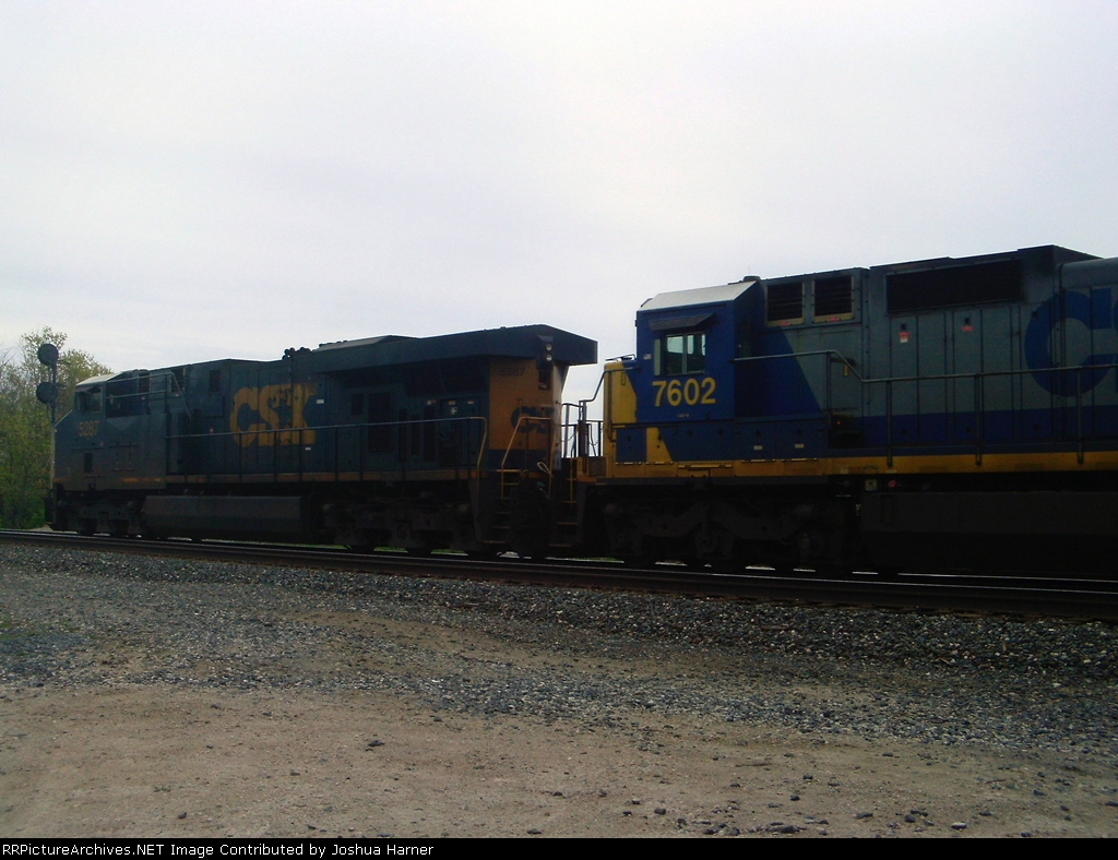 CSXT 5287